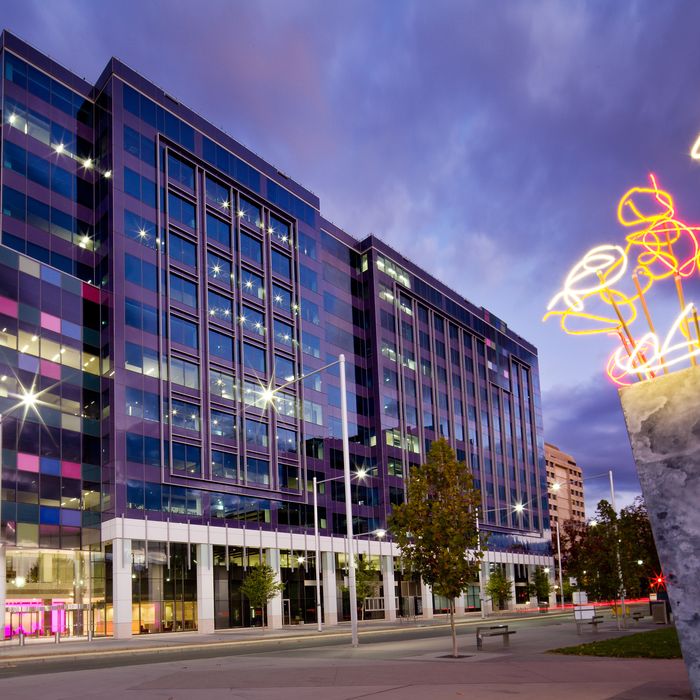 About Walker Corporation & Our Vision – Collins Square